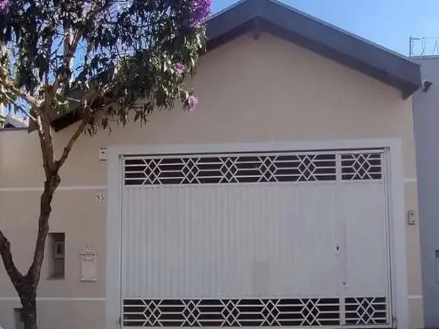 Casa / Sobrado para Venda em São Carlos/SP Jardim Araucária 3 Quartos