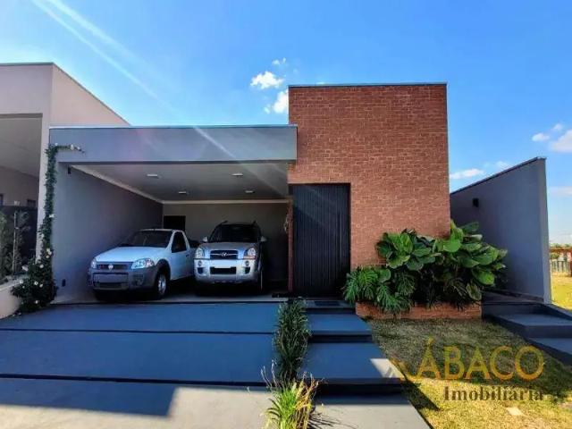 Casa / Sobrado para Venda em São Carlos/SP Jardim Araucária 3 Quartos