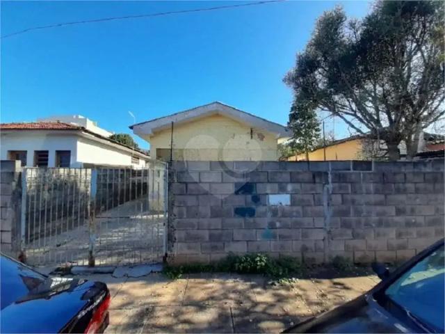 Casa / Sobrado para Venda em São Carlos/SP Jardim Bandeirantes 2 Quartos