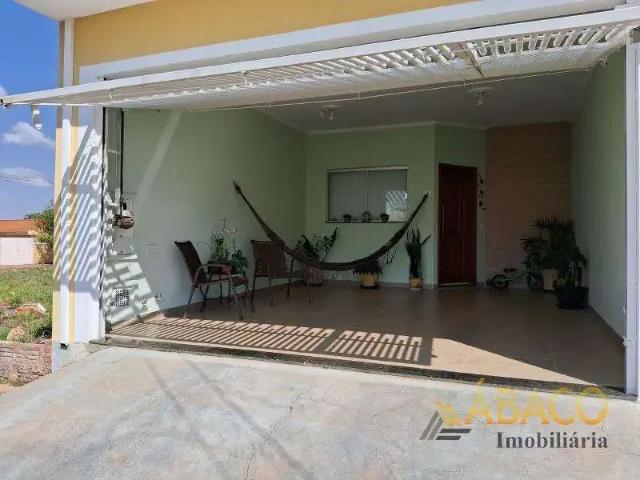 Casa / Sobrado para Venda em São Carlos/SP Jardim Bandeirantes 3 Quartos