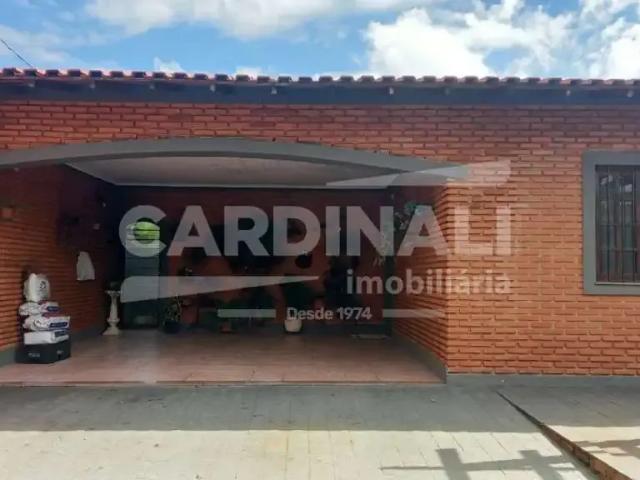 Casa / Sobrado para Venda em São Carlos/SP Jardim Bandeirantes 3 Quartos