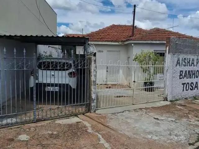 Casa / Sobrado para Venda em São Carlos/SP Jardim Beatriz 2 Quartos
