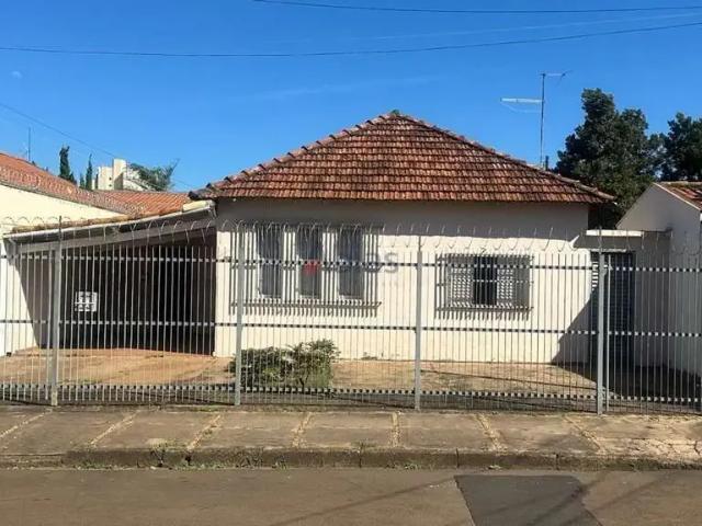 Casa / Sobrado para Venda em São Carlos/SP Jardim Brasil 4 Quartos