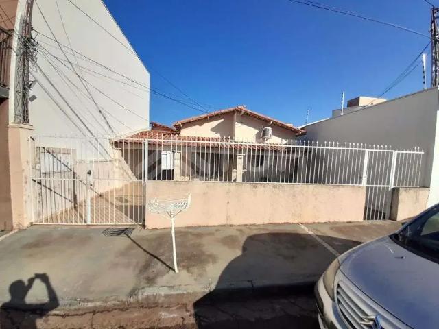 Casa / Sobrado para Venda em São Carlos/SP Jardim Brasil 2 Quartos