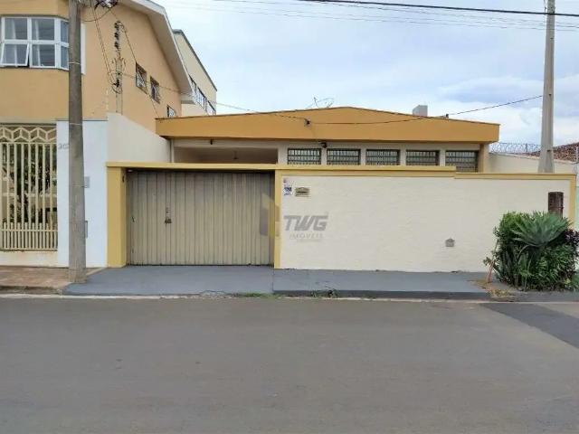 Casa / Sobrado para Venda em São Carlos/SP Jardim Brasil 3 Quartos