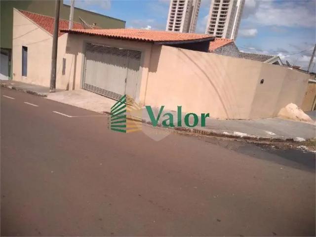 Casa / Sobrado para Venda em São Carlos/SP Jardim Brasil 3 Quartos
