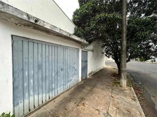 Casa / Sobrado para Venda em São Carlos/SP Jardim Cruzeiro do Sul 4 Quartos