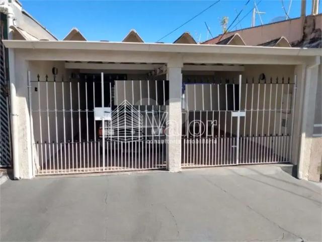 Casa / Sobrado para Venda em São Carlos/SP Jardim Cruzeiro do Sul 2 Quartos