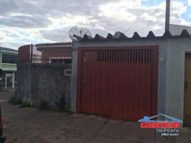 Casa / Sobrado para Venda em São Carlos/SP Jardim Cruzeiro do Sul 3 Quartos