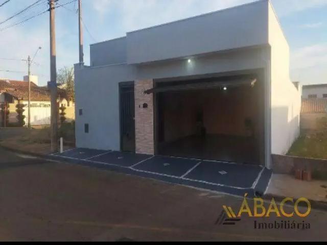 Casa / Sobrado para Venda em São Carlos/SP Jardim Embaré 3 Quartos
