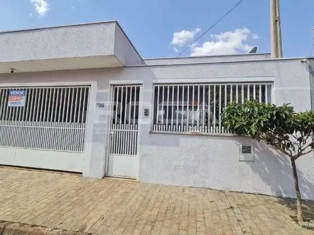 Casa / Sobrado para Venda em São Carlos/SP Jardim Embaré 3 Quartos