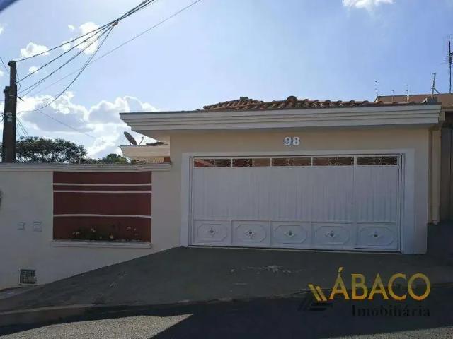 Casa / Sobrado para Venda em São Carlos/SP Jardim Hikare 3 Quartos