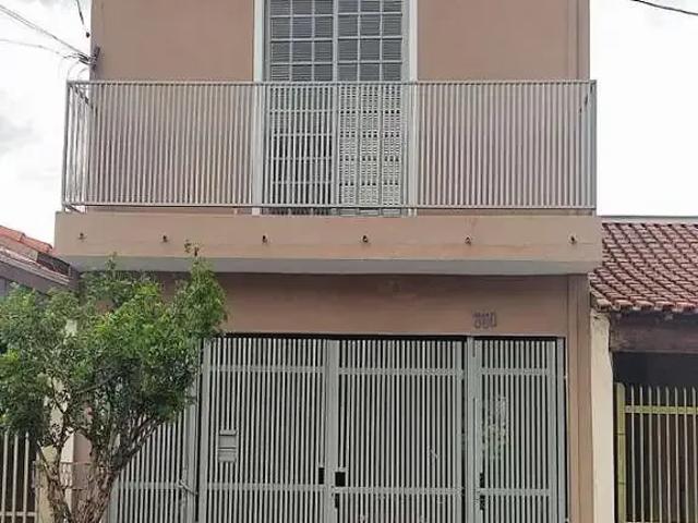 Casa / Sobrado para Venda em São Carlos/SP Jardim Hikare 3 Quartos