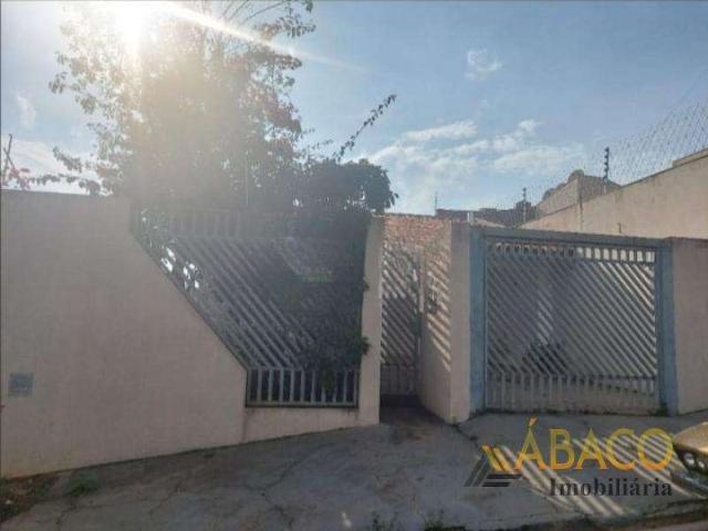 Casa / Sobrado para Venda em São Carlos/SP Jardim Hikare 3 Quartos