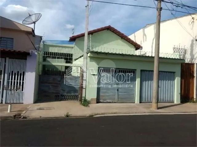 Casa / Sobrado para Venda em São Carlos/SP Jardim Pacaembu 3 Quartos