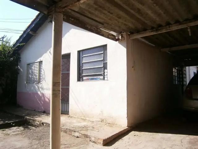 Casa / Sobrado para Venda em São Carlos/SP Jardim Pacaembu 4 Quartos