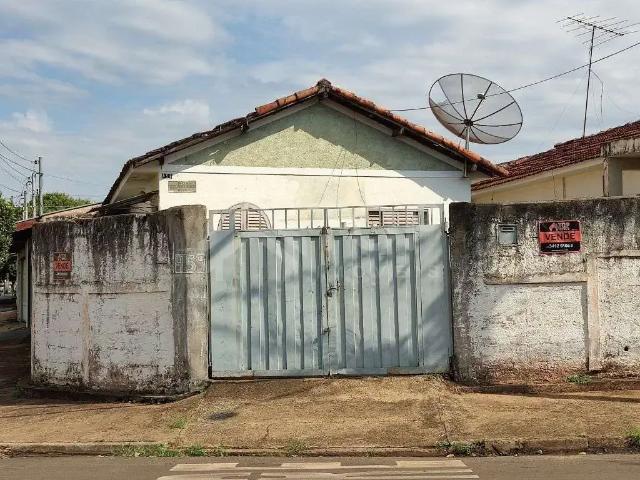 Casa / Sobrado para Venda em São Carlos/SP Jardim Paulistano 2 Quartos