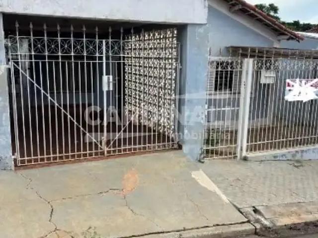 Casa / Sobrado para Venda em São Carlos/SP Jardim São Carlos 2 Quartos