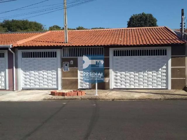 Casa / Sobrado para Venda em São Carlos/SP Jardim São Carlos 5 2 Quartos