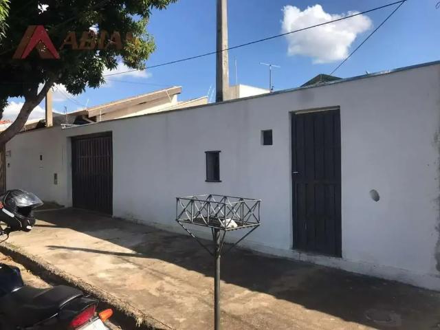 Casa / Sobrado para Venda em São Carlos/SP Jardim São Carlos 5 3 Quartos