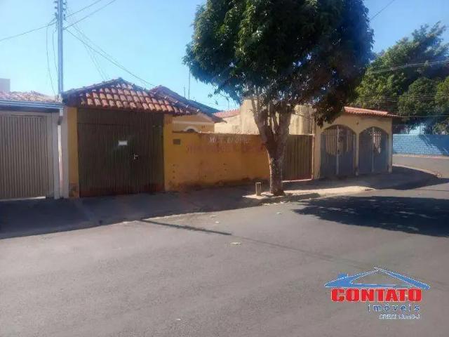 Casa / Sobrado para Venda em São Carlos/SP Jardim São Carlos 5 3 Quartos