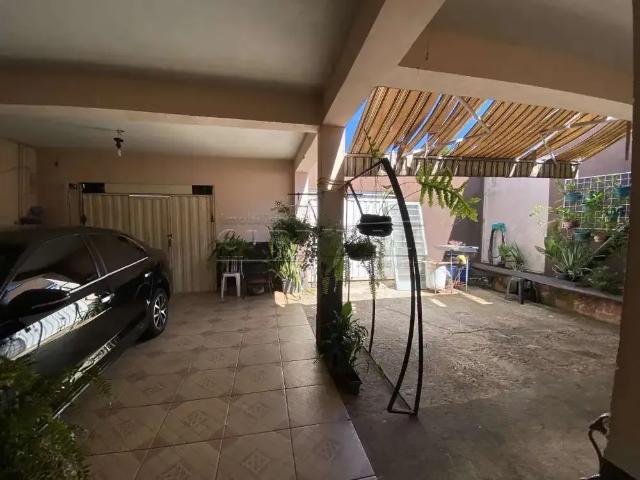 Casa / Sobrado para Venda em São Carlos/SP Jardim São Carlos 5 3 Quartos