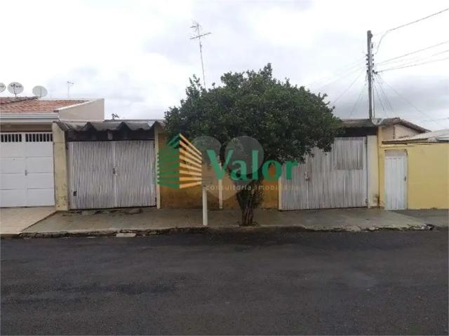 Casa / Sobrado para Venda em São Carlos/SP Jardim São Carlos 5 3 Quartos