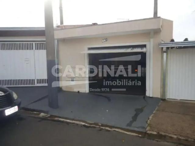 Casa / Sobrado para Venda em São Carlos/SP Jardim São João Batista 3 Quartos