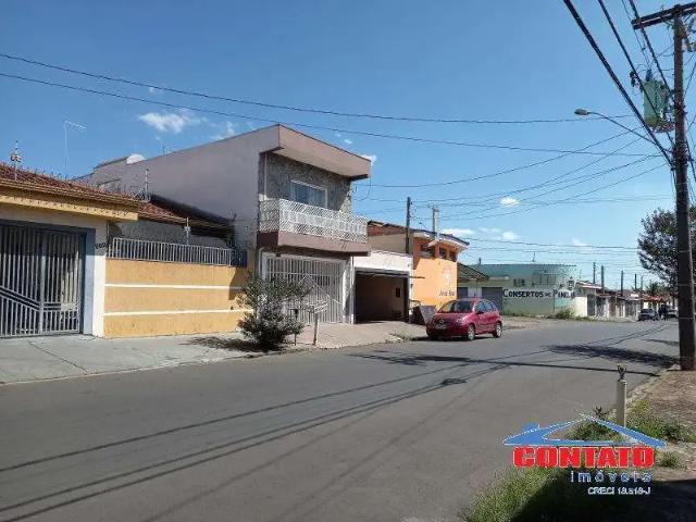 Casa / Sobrado para Venda em São Carlos/SP Jardim Tangará 3 Quartos