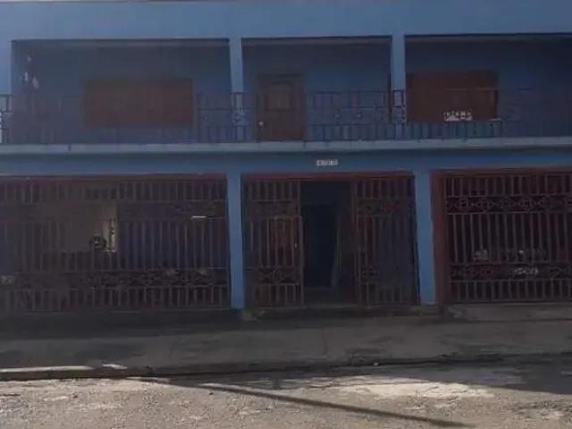Casa / Sobrado para Venda em São Carlos/SP Jardim Tangará 4 Quartos
