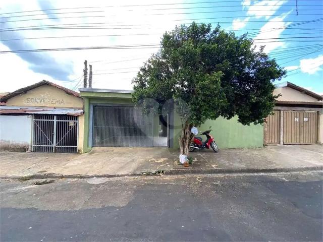 Casa / Sobrado para Venda em São Carlos/SP Loteamento Municipal São Carlos 3 2 Quartos