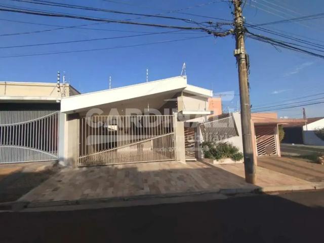 Casa / Sobrado para Venda em São Carlos/SP Portal do Sol 3 Quartos