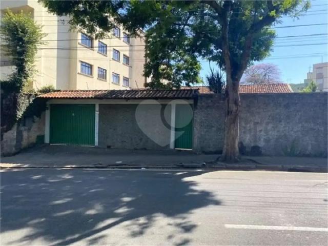 Casa / Sobrado para Venda em São Carlos/SP Parque Arnold Schimidt 4 Quartos