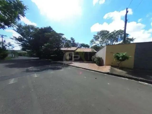 Casa / Sobrado para Venda em São Carlos/SP Parque Belvedere 3 Quartos