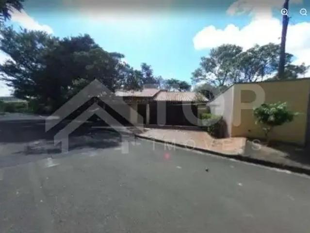 Casa / Sobrado para Venda em São Carlos/SP Parque Belvedere 3 Quartos