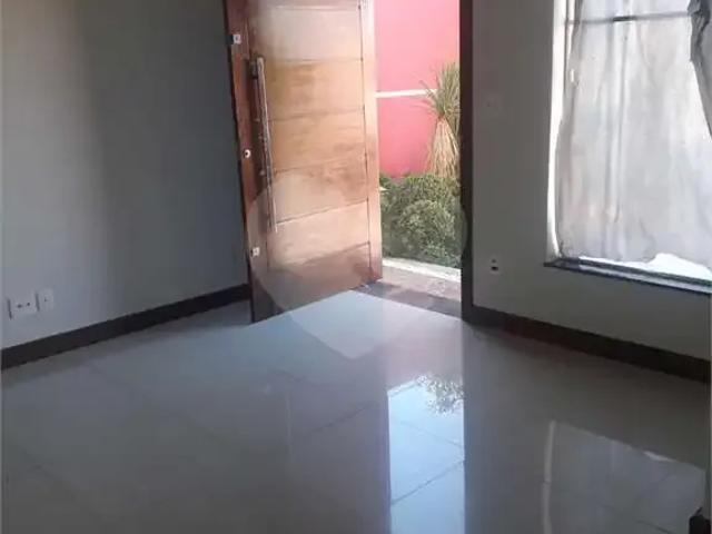 Casa / Sobrado para Venda em São Carlos/SP Parque Fehr 3 Quartos