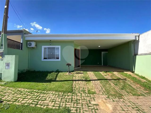 Casa / Sobrado para Venda em São Carlos/SP Parque Fehr 3 Quartos
