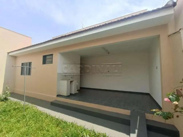 Casa / Sobrado para Venda em São Carlos/SP Parque Primavera 3 Quartos