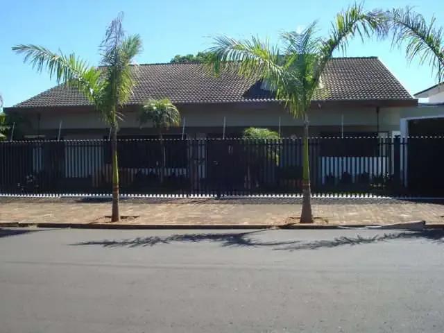Casa / Sobrado para Venda em São Carlos/SP Parque Santa Mônica 5 Quartos