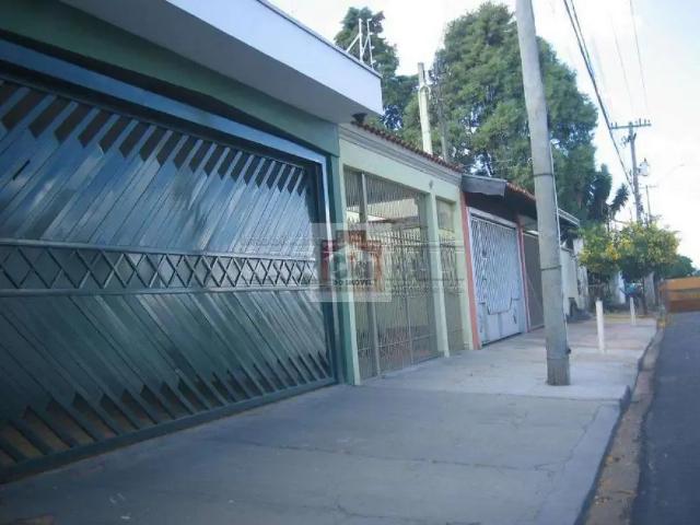 Casa / Sobrado para Venda em São Carlos/SP Planalto Paraíso 4 Quartos