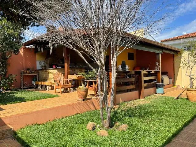 Casa / Sobrado para Venda em São Carlos/SP Planalto Paraíso 3 Quartos