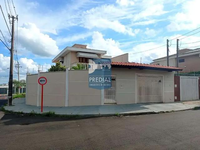 Casa / Sobrado para Venda em São Carlos/SP Planalto Paraíso 3 Quartos