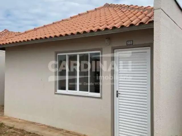 Casa / Sobrado para Venda em São Carlos/SP Residencial Deputado José Zavaglia 2 Quartos