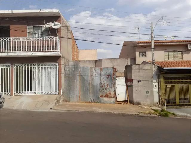 Casa / Sobrado para Venda em São Carlos/SP Residencial Monsenhor Romeu Tortorelli 2 Quartos