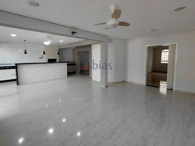 Casa / Sobrado para Venda em São Carlos/SP Residencial Samambaia 3 Quartos