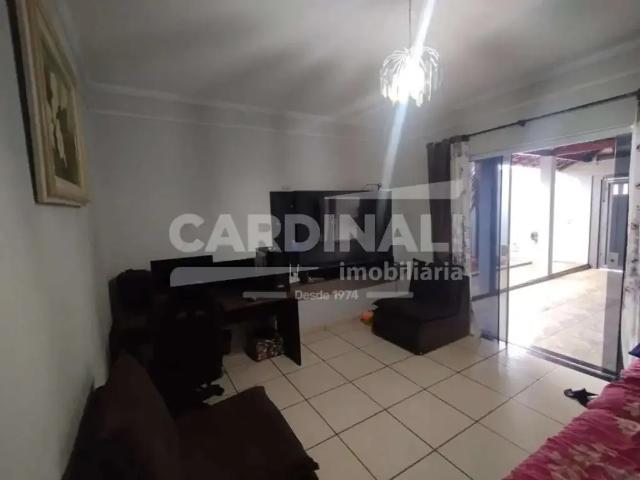 Casa / Sobrado para Venda em São Carlos/SP Residencial Parque Douradinho 2 Quartos