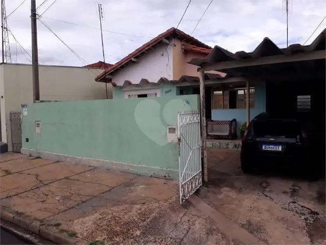 Casa / Sobrado para Venda em São Carlos/SP Vila Boa Vista 1 3 Quartos