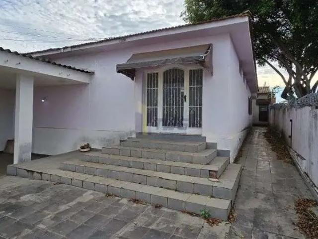 Casa / Sobrado para Venda em São Carlos/SP Vila Brasília 3 Quartos