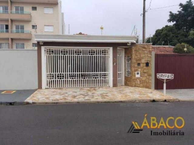 Casa / Sobrado para Venda em São Carlos/SP Vila Brasília 3 Quartos