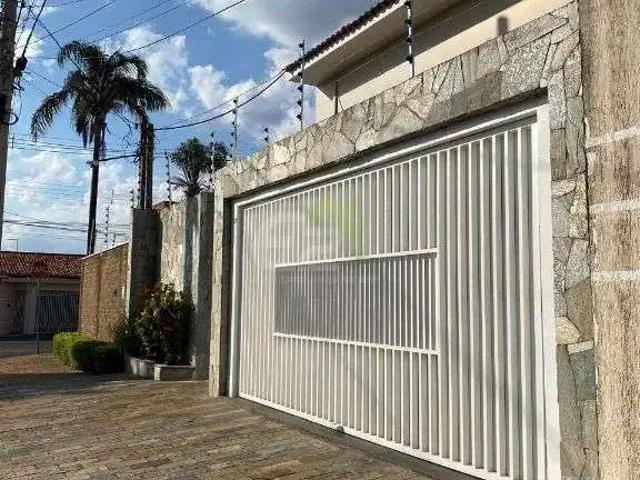 Casa / Sobrado para Venda em São Carlos/SP Vila Brasília 3 Quartos